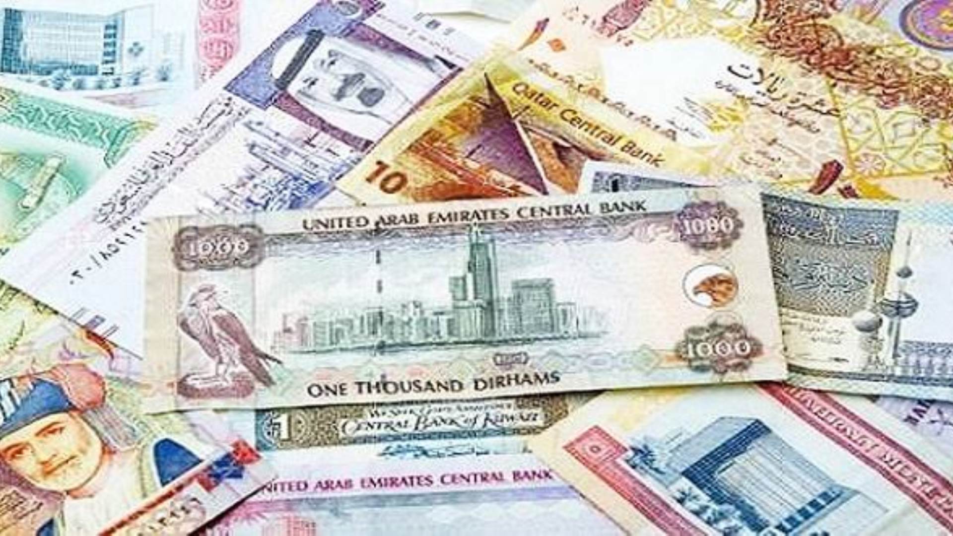 Firstbank أسعار العملات العربية تستقر خلال تعاملات اليوم الإثنين 3